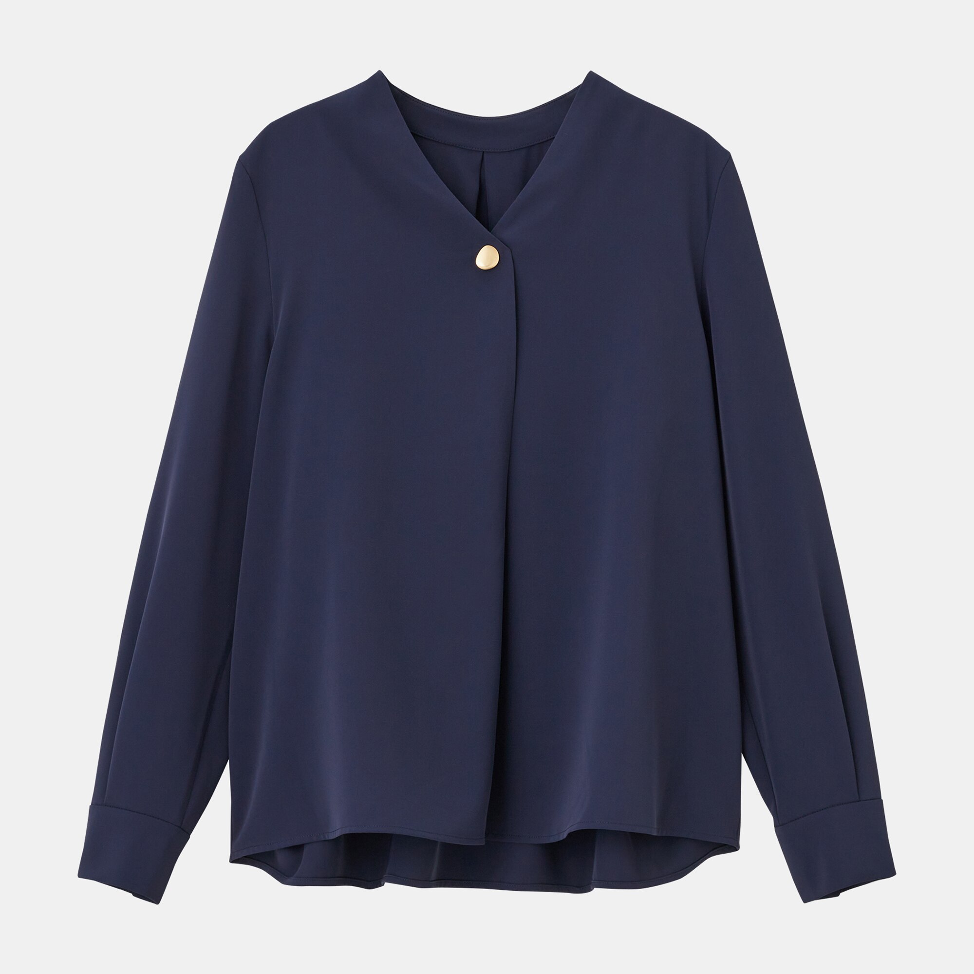 PLST(プラステ)公式 | UVカットVネックオーバルパーツブラウス